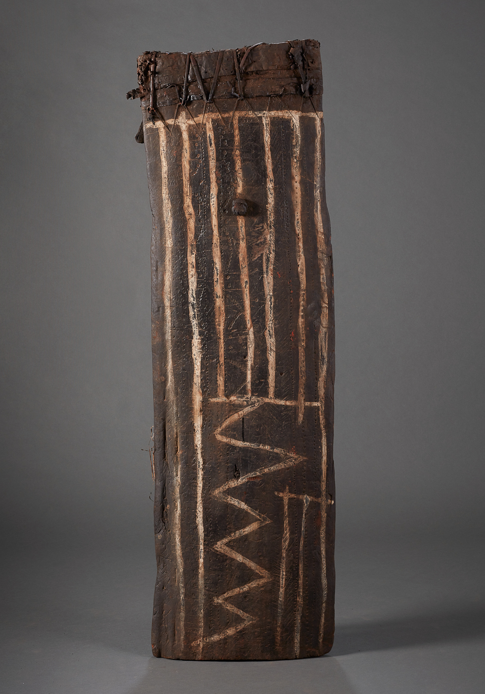 SW-12 Fighting Shield, Okapa Chris Boylan Oceanic Art