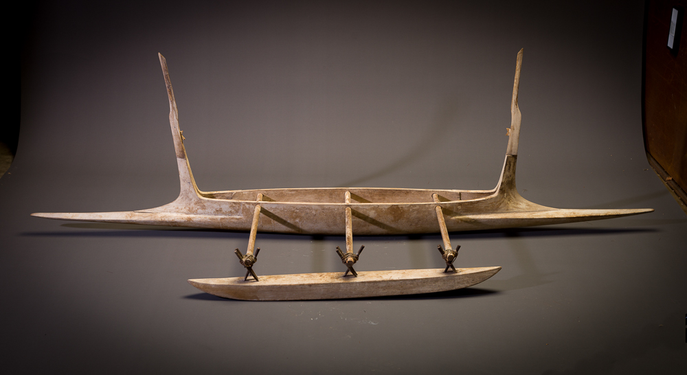 O-15 Three Ocean Model Canoes Chris Boylan Oceanic Art